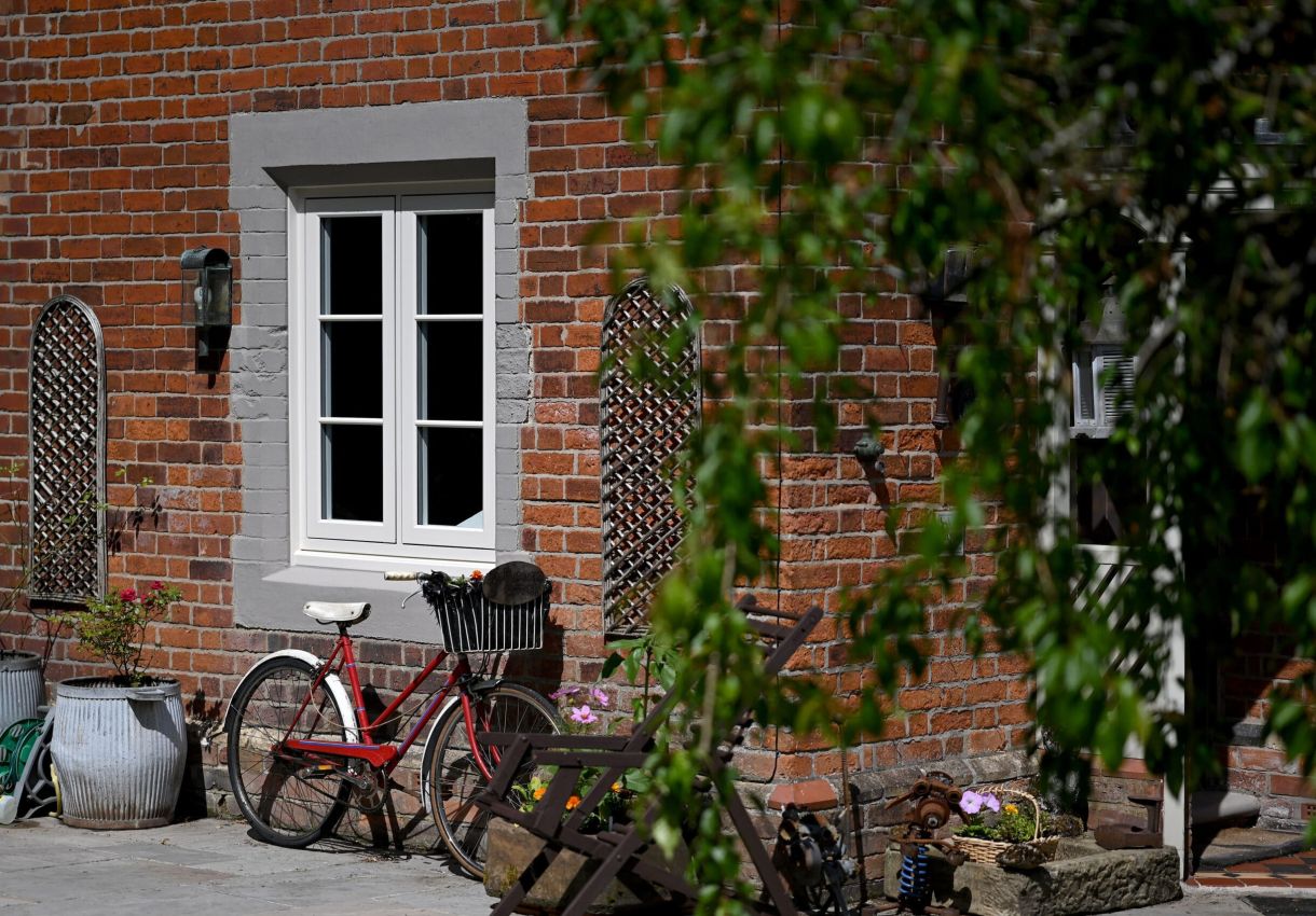 Bespoke Flush Windows | Alexander Windows